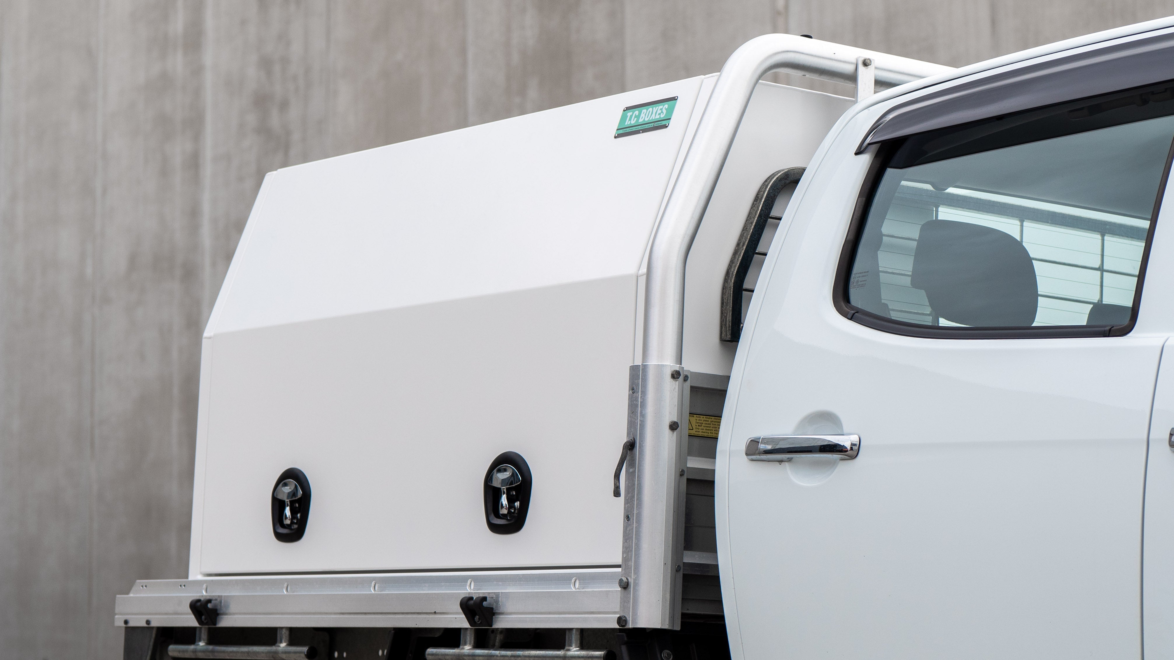 PREMIUM-QUALITY ALUMINIUM TOOLBOXES – T.C BOXES